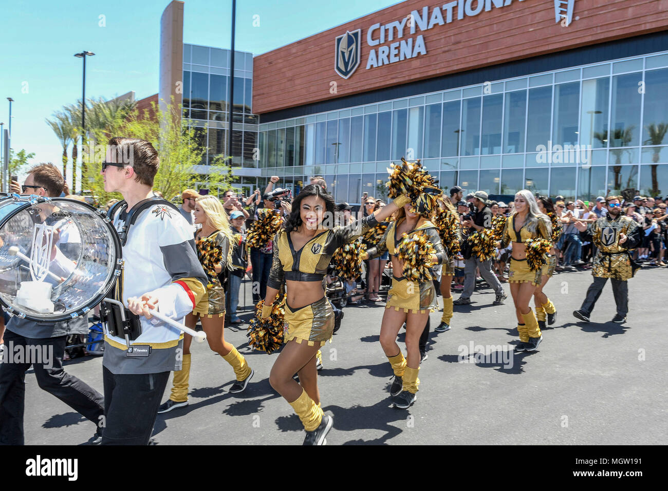 Vegas golden knights arena hi-res stock photography and images - Alamy