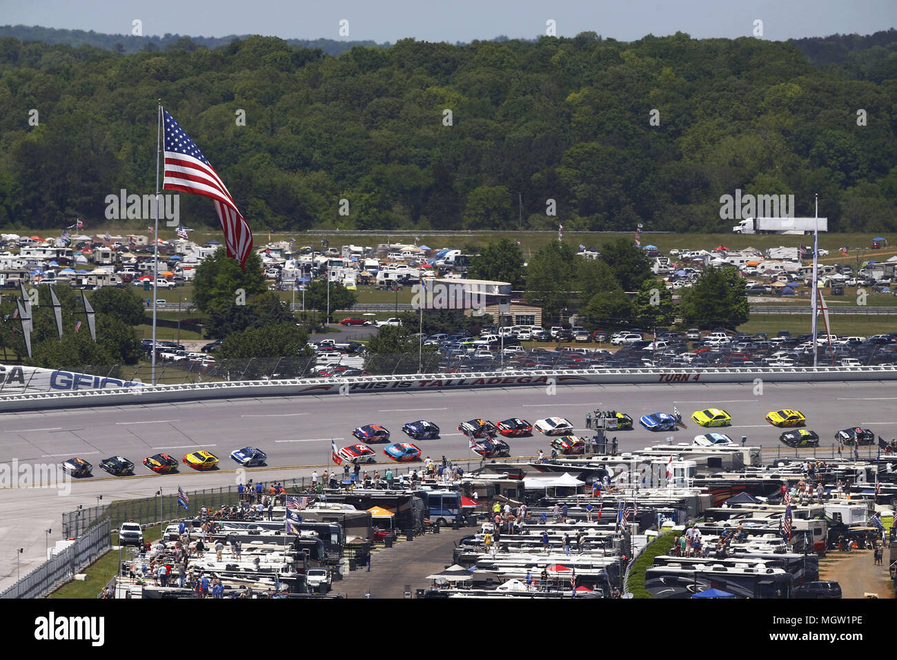 Geico nascar hi-res stock photography and images - Alamy
