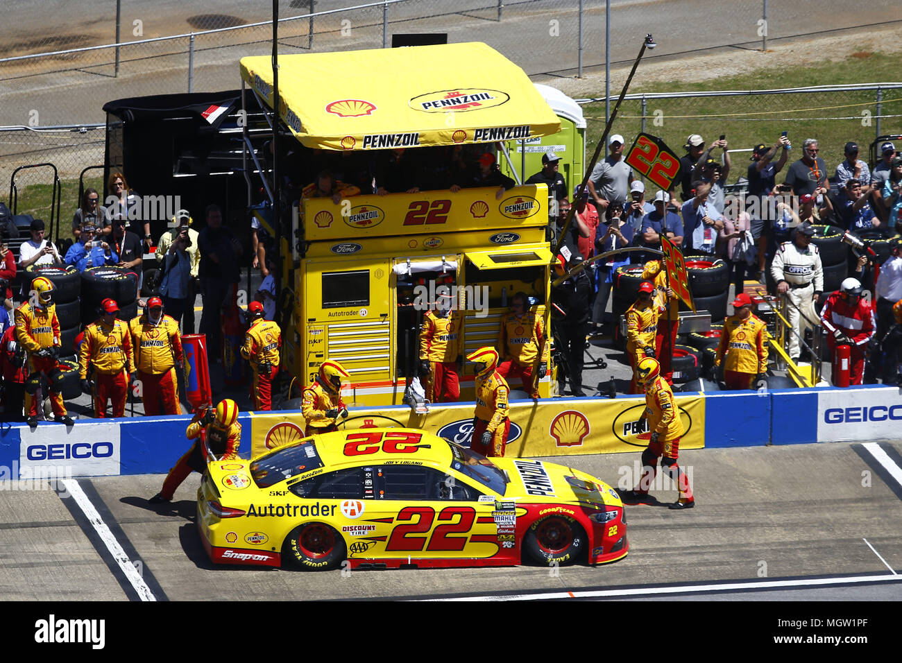 Geico stock car hi-res stock photography and images - Alamy