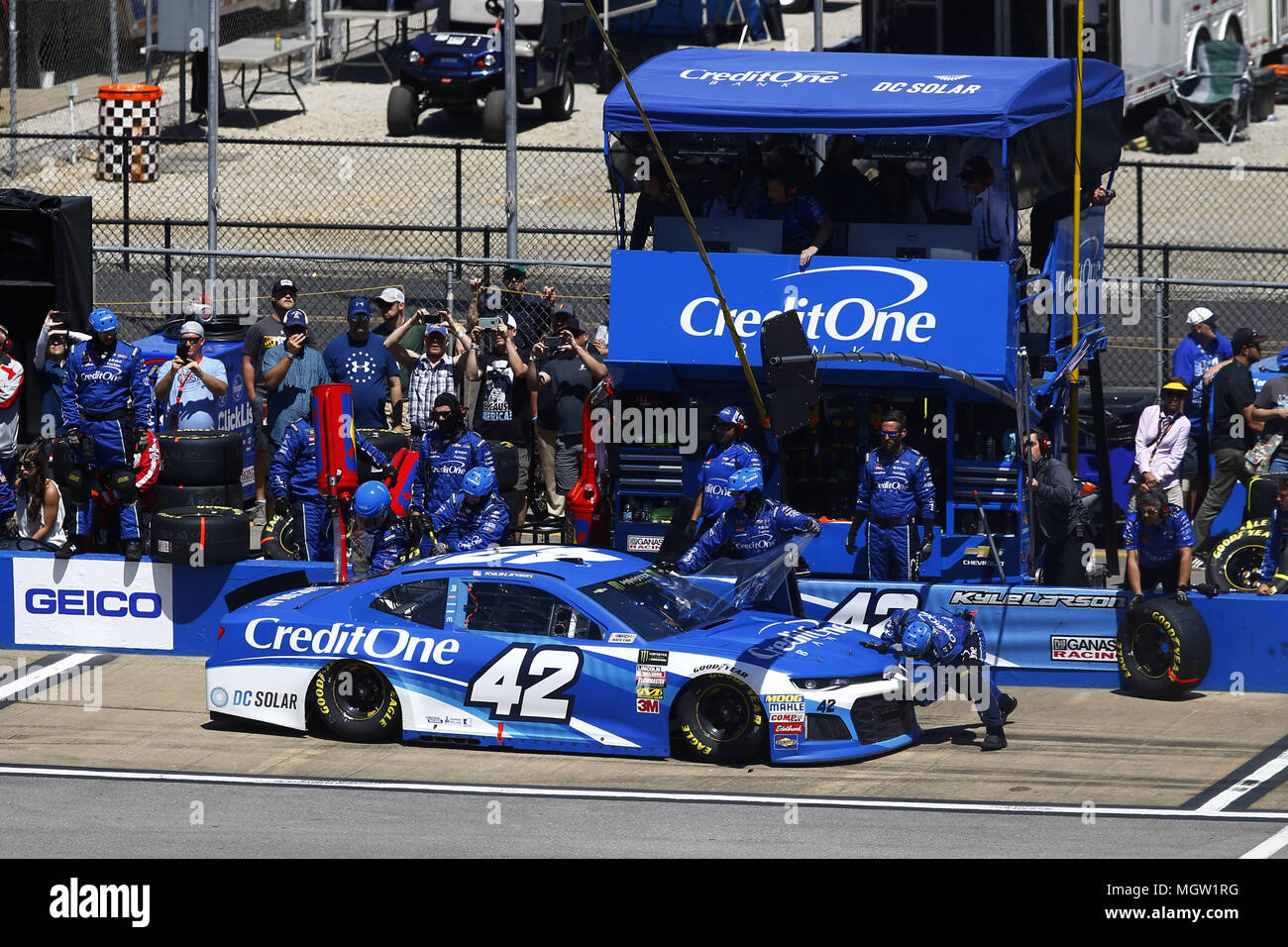 Talladega, Alabama, USA. 29th Apr, 2018. Kyle Larson (42) brings his ...
