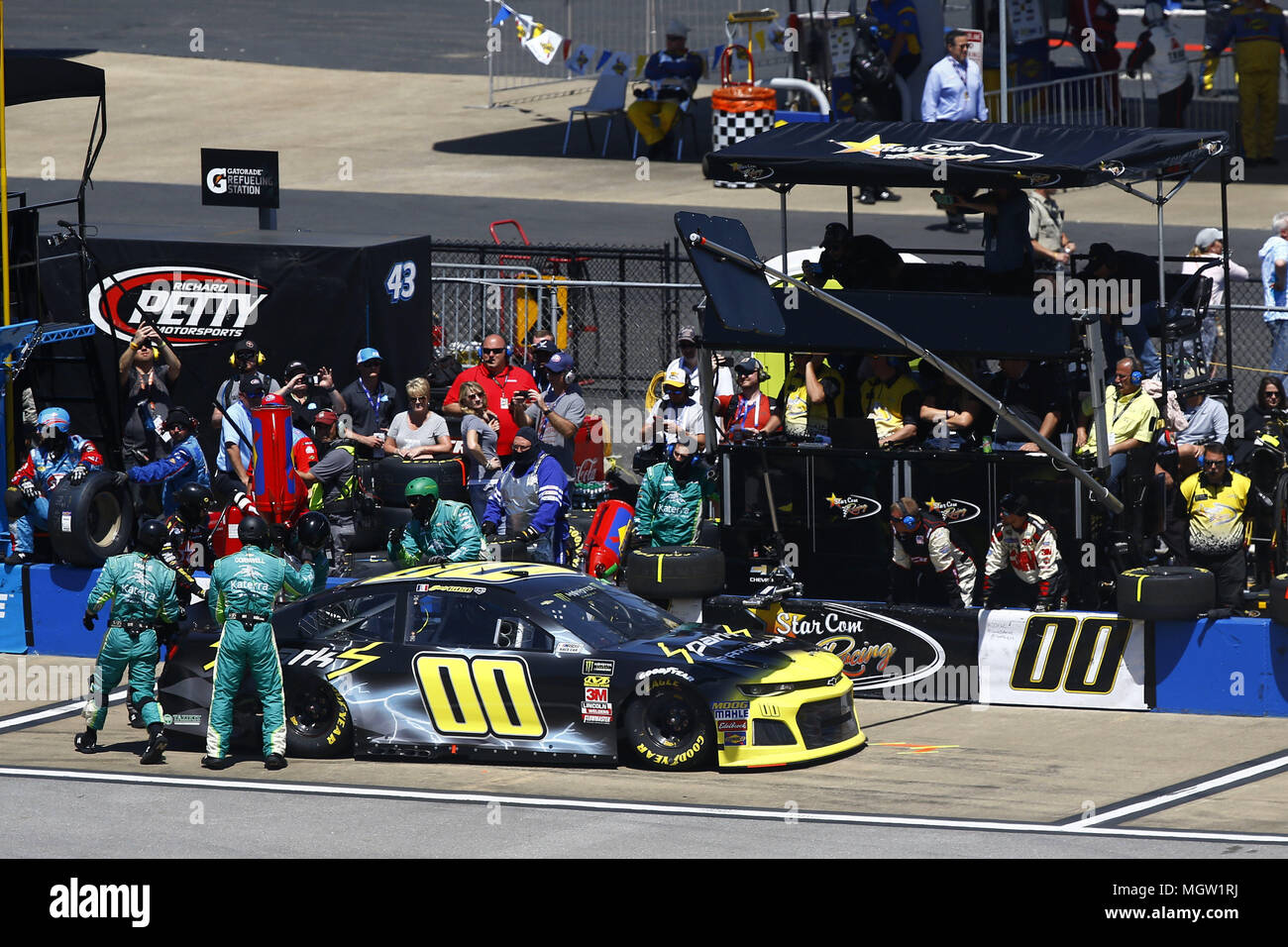 Geico stock car hi-res stock photography and images - Alamy