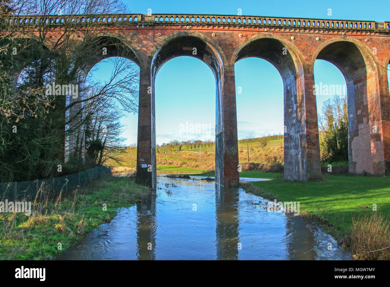 Eynsford viaduct hi-res stock photography and images - Alamy