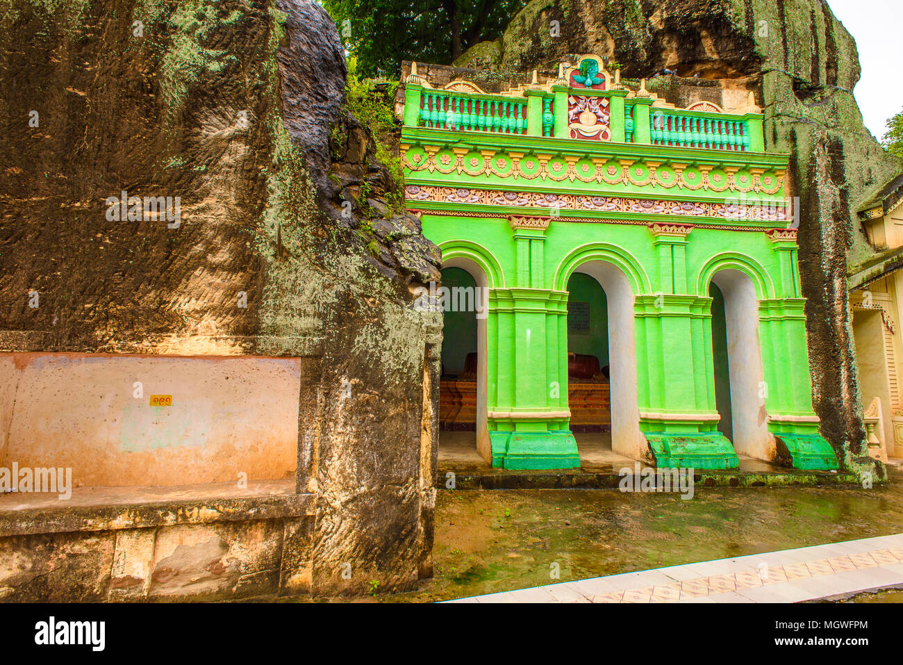 Shwe Ba Taung, a Buddhist site near Monywa, Myanmar Stock Photo - Alamy