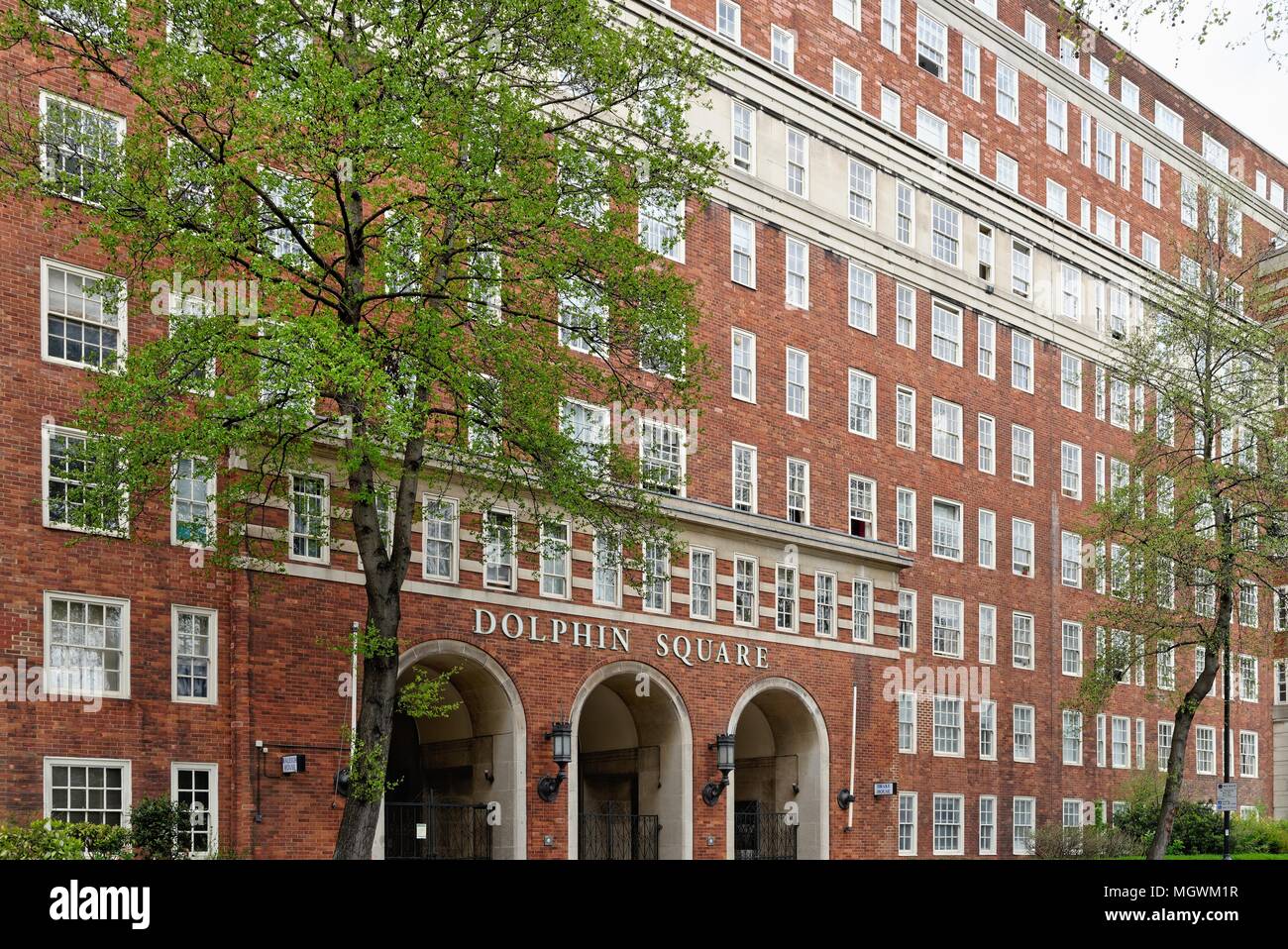 The Dolphin Square residential apartments, Grosvenor Road Pimlico ...