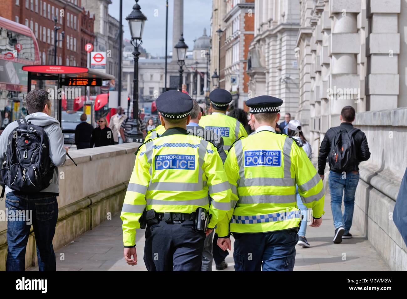 Metropolitan police london logo hi-res stock photography and images - Alamy