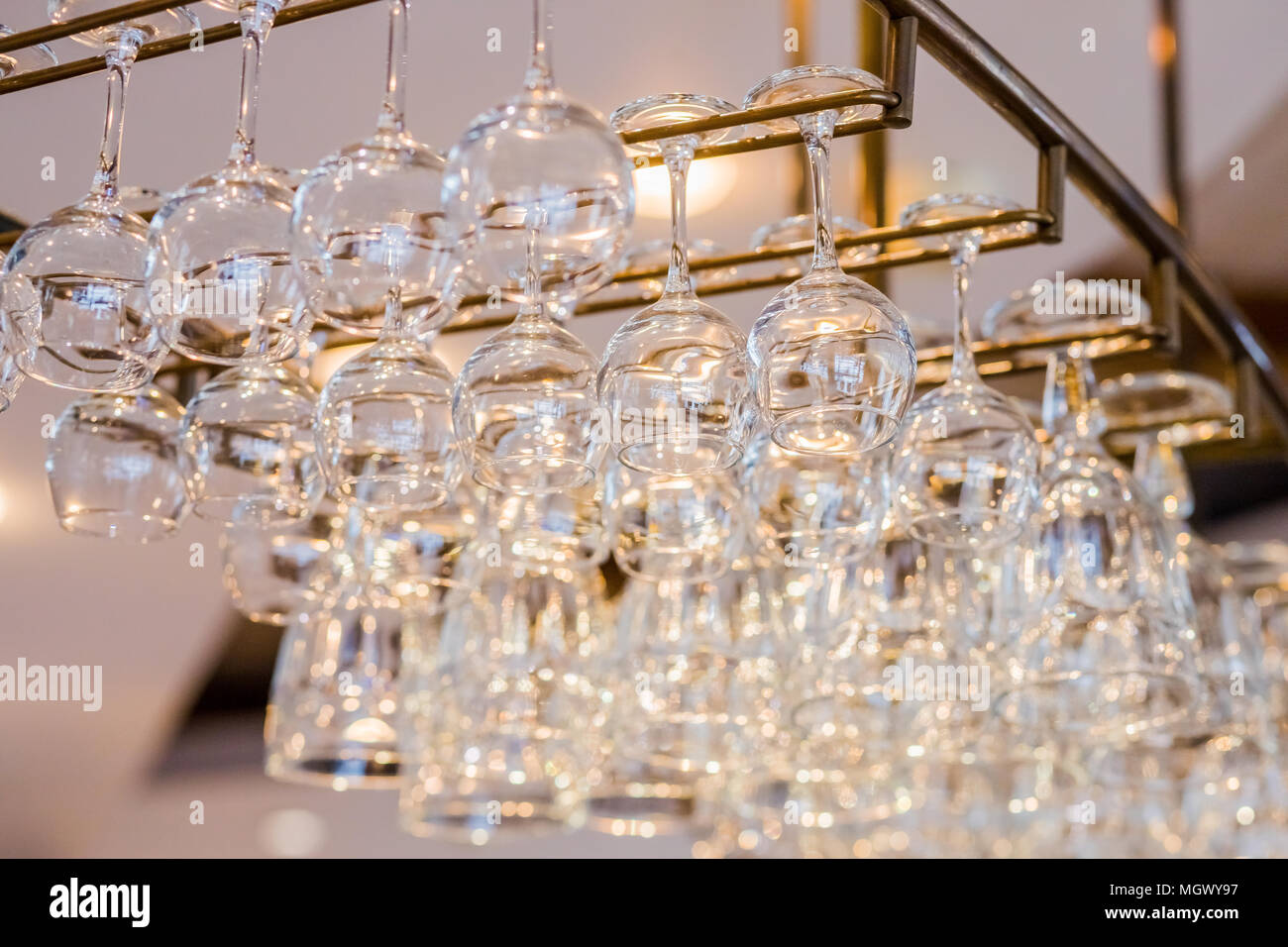 Glass racks hi-res stock photography and images - Alamy
