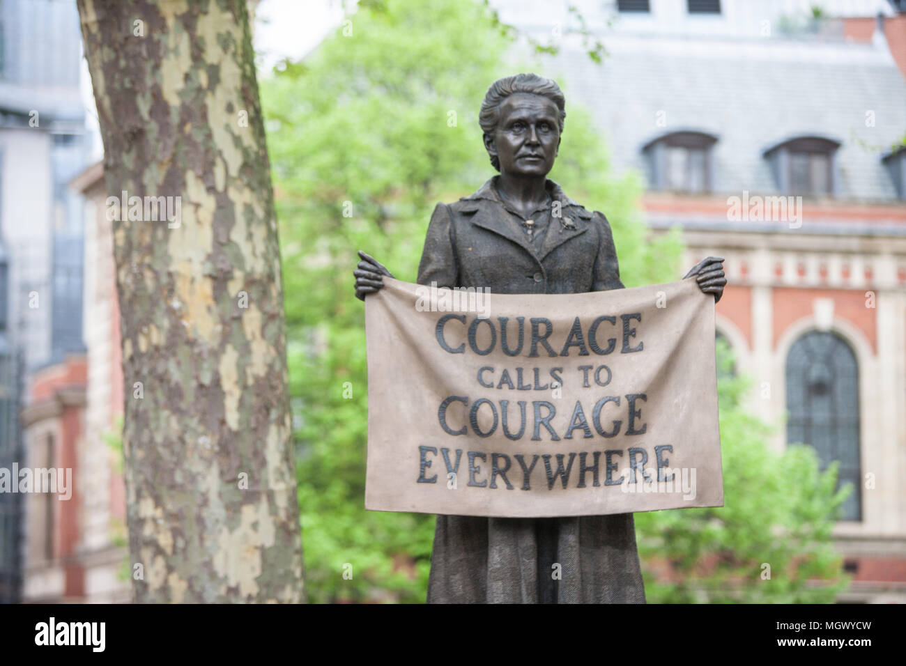 First,statue,of,a,woman,in,this,famous,square,Courage Calls to Courage ...