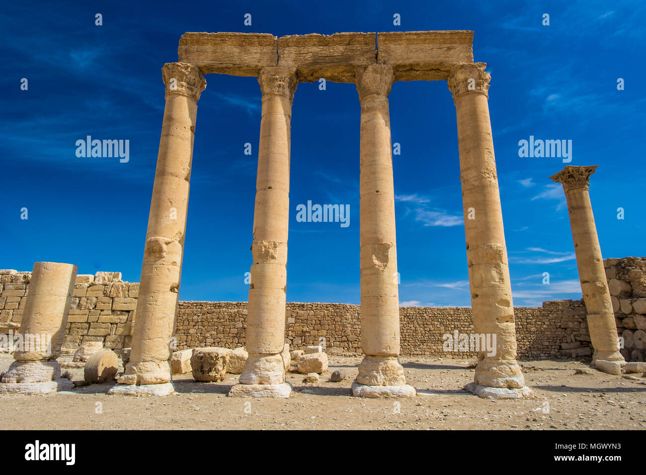 Grec roman hi-res stock photography and images - Alamy