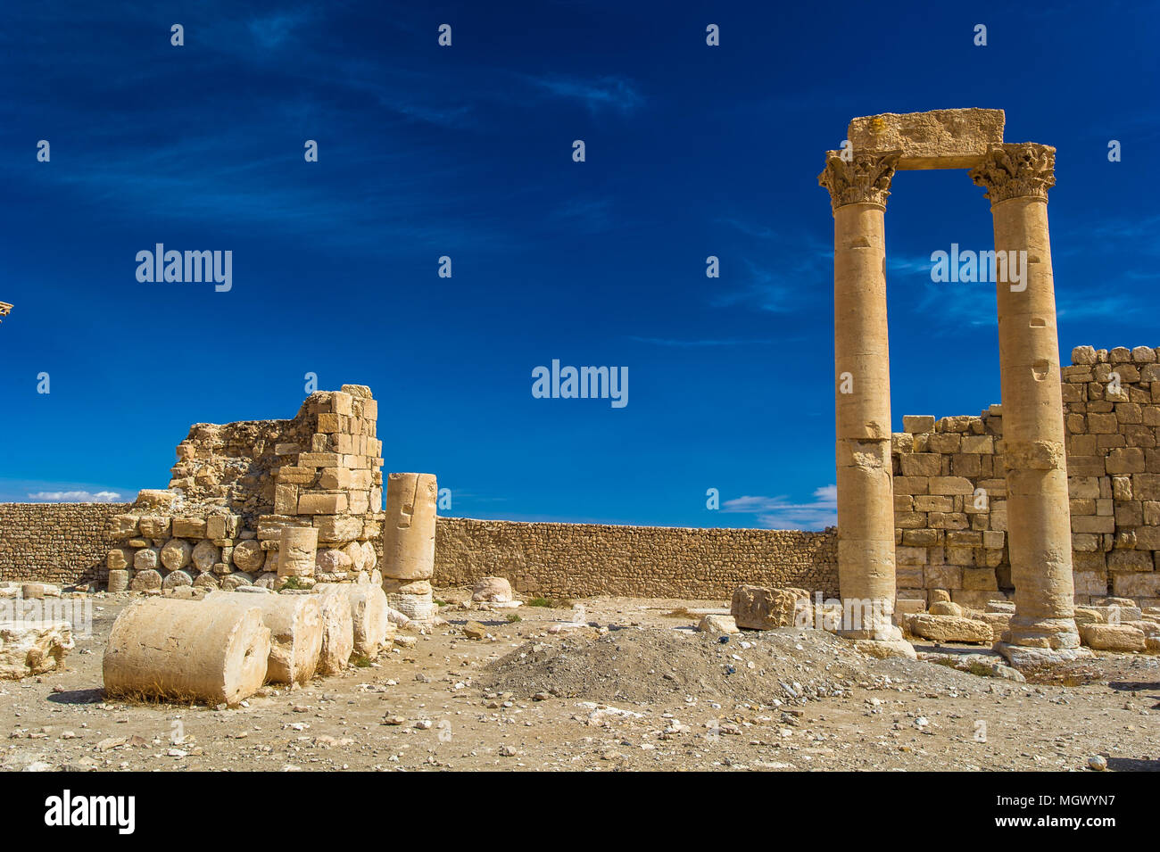 Grec roman hi-res stock photography and images - Alamy