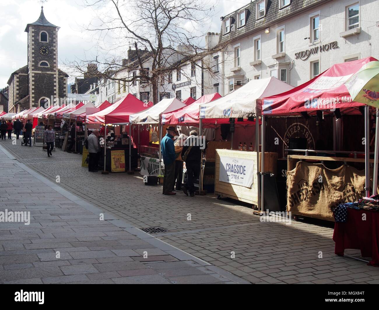 Keswick Market with the Moot Hall, Lake District National Park, Keswick ...