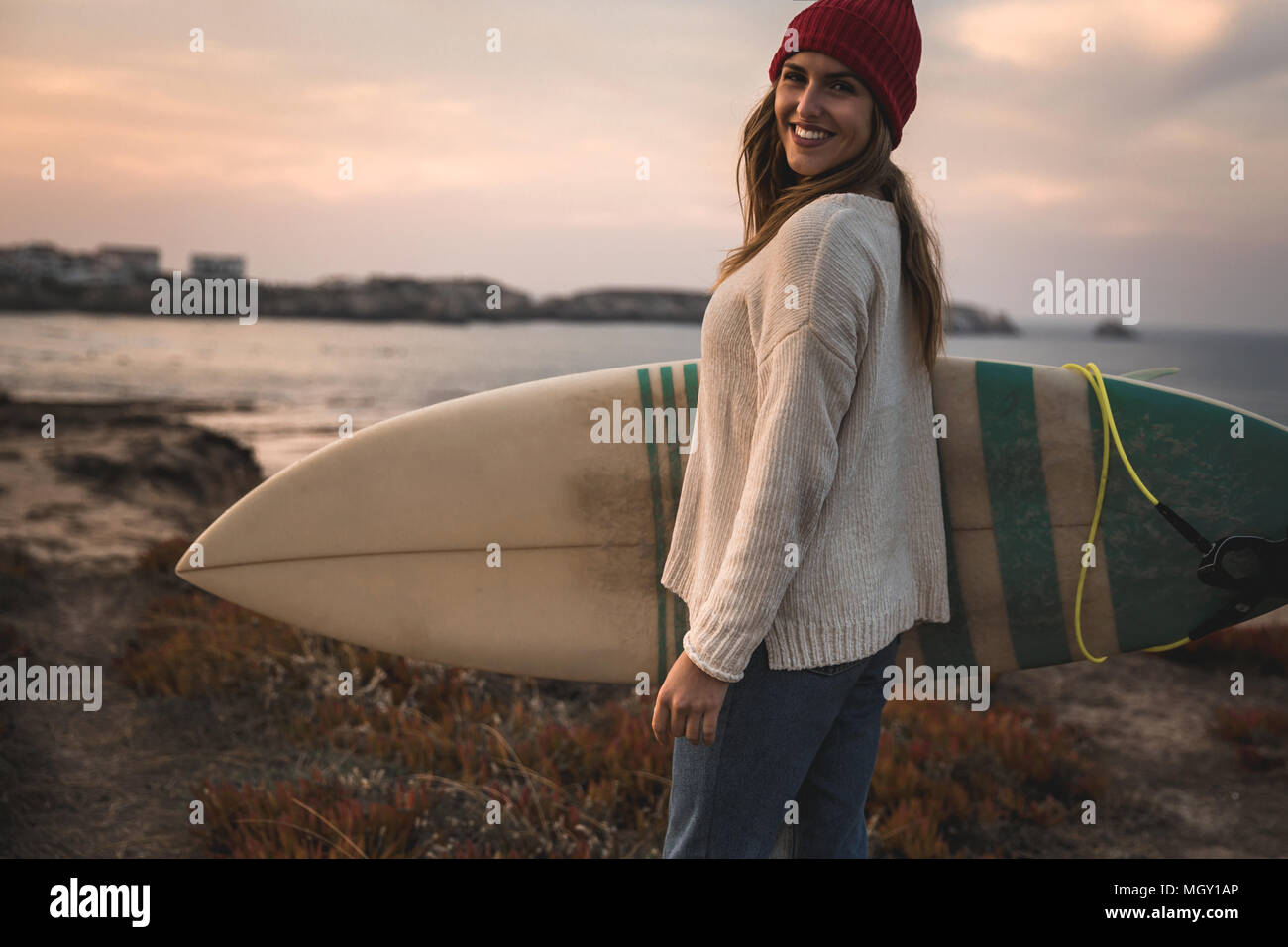 View woman surfboard hi-res stock photography and images - Alamy