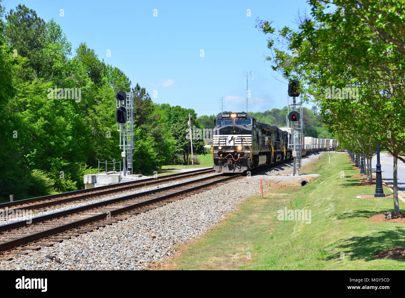 Stong lines hi-res stock photography and images - Alamy