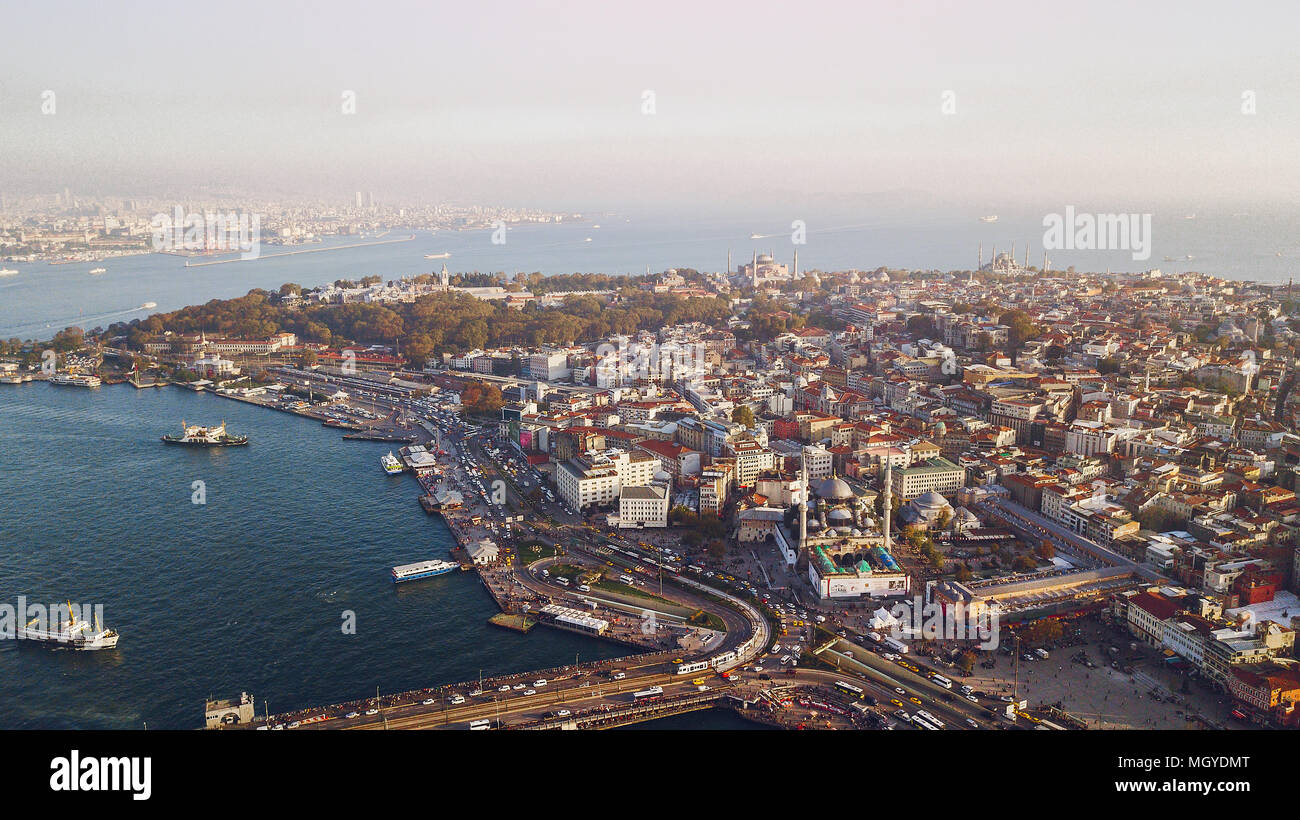 Flyover boat hi-res stock photography and images - Alamy