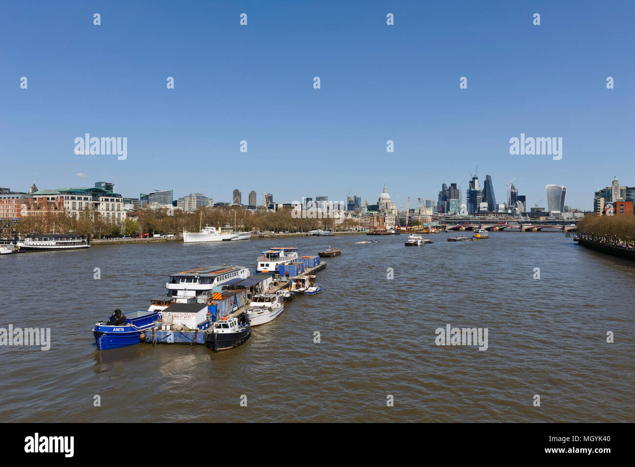 A Panoramic view of the Thames river with famous City of London ...