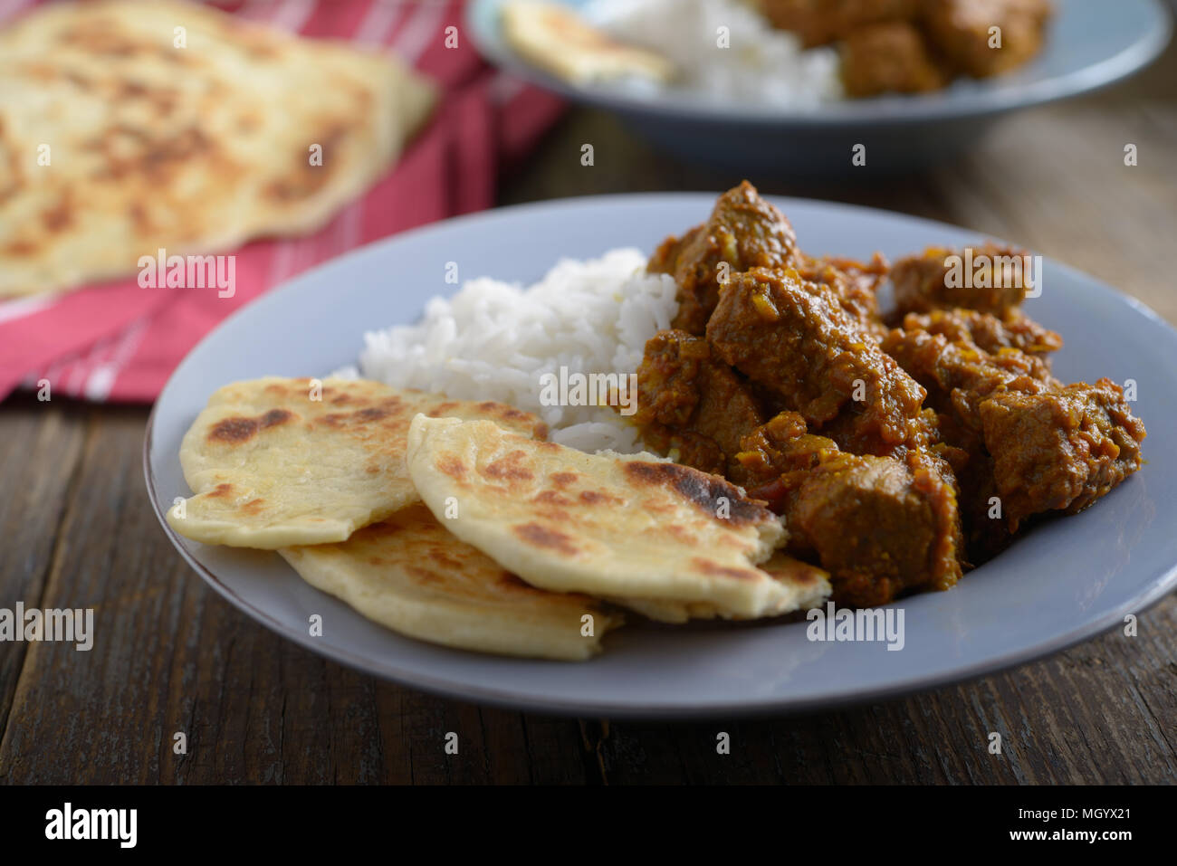 Beef curry naan bread hi-res stock photography and images - Alamy