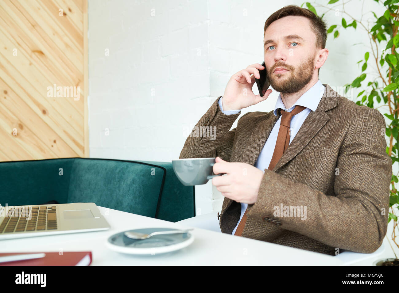 Successful entrepreneur hi-res stock photography and images - Alamy