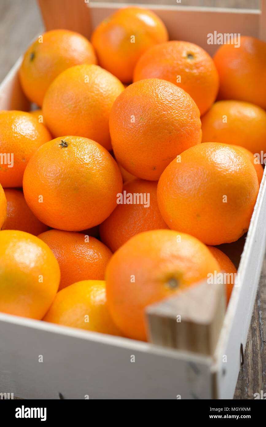 Clementine fruits in box hi-res stock photography and images - Alamy