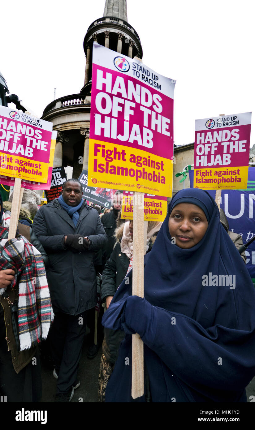 Protester wearing hijab hi-res stock photography and images - Alamy