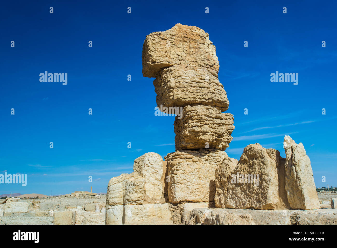Roman ruins of Palmyra, Syria Stock Photo - Alamy