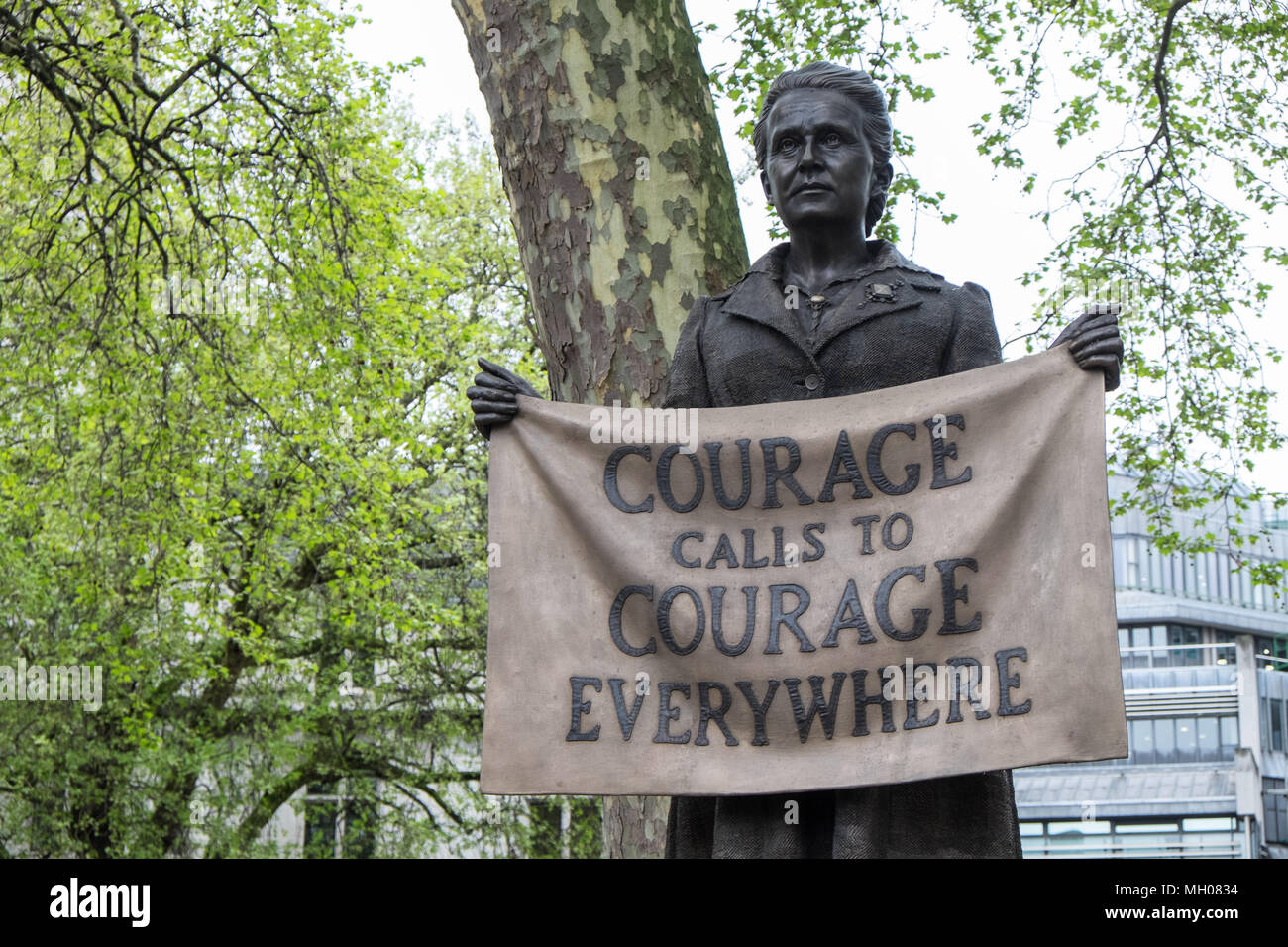 First,statue,of,a,woman,in,this,famous,square,Courage Calls to Courage ...
