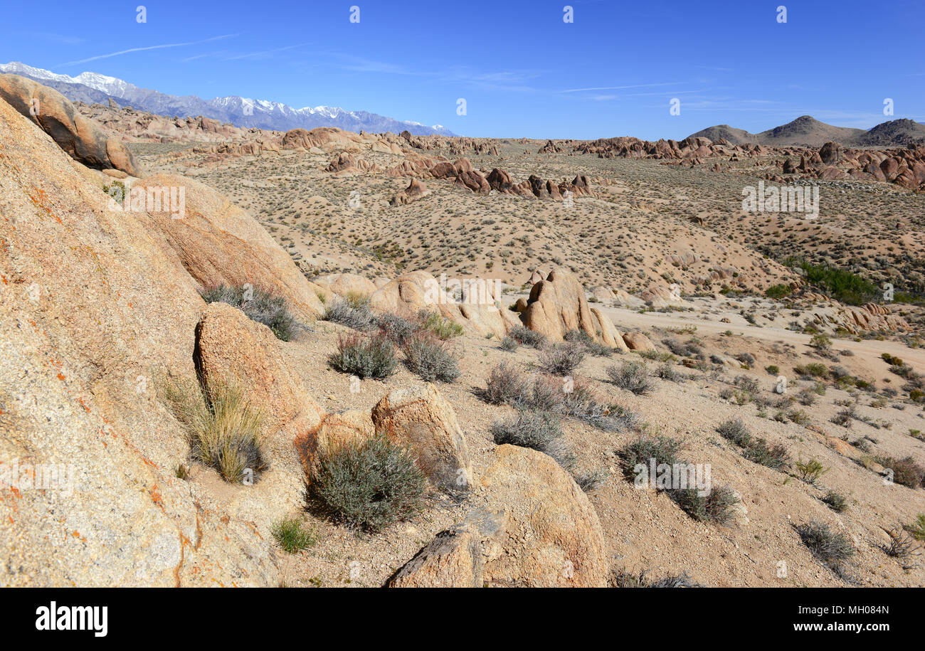 Alabama Hills, a movie set location for many Hollywood movies as well ...