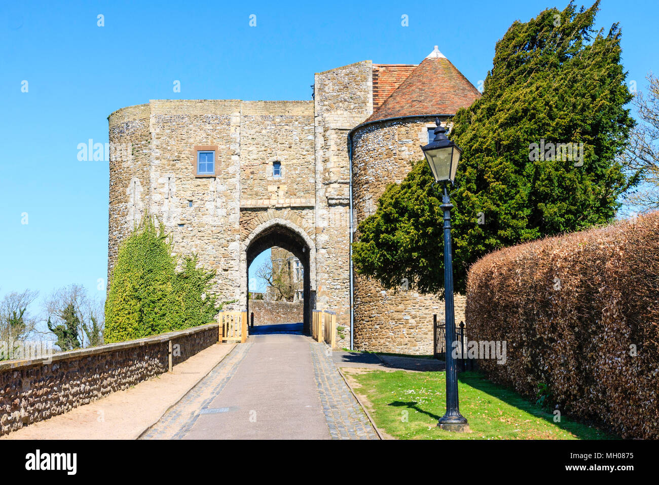 England, Dover castle. Peverell's Gate, fortified gate with side tower ...