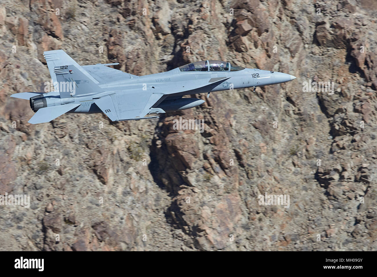 Mcdonnell douglas f18 hornet hi-res stock photography and images - Alamy