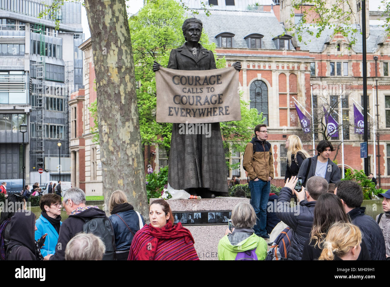 First,statue,of,a,woman,in,this,famous,square,Courage Calls to Courage ...