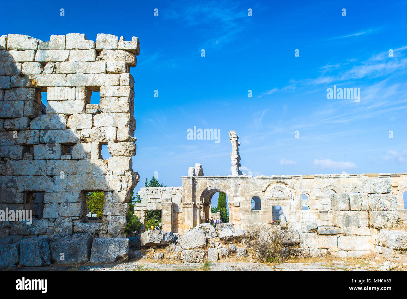 Castle ruins of Syria Stock Photo - Alamy