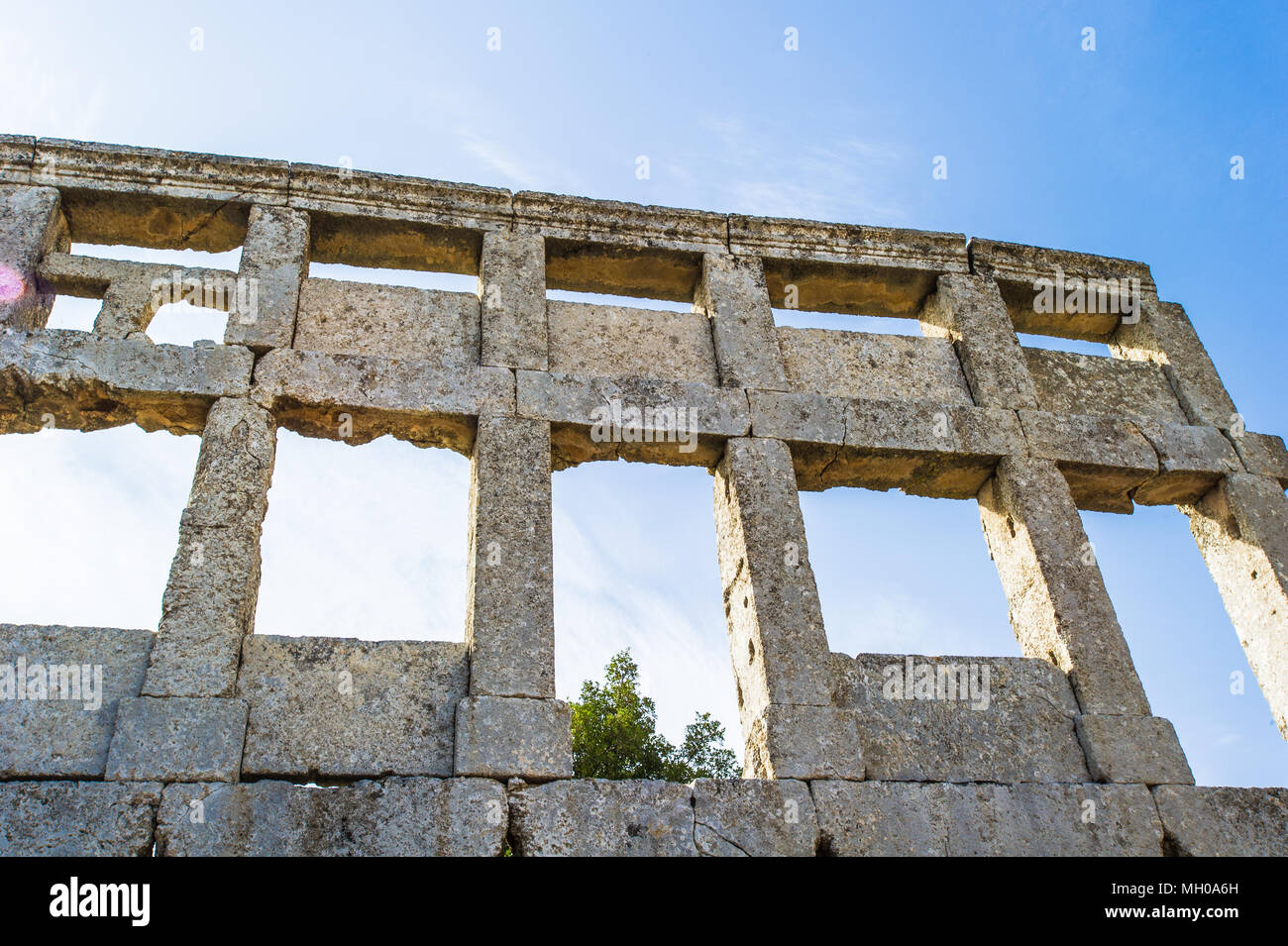 Ruins of an ancient civilization of Syria Stock Photo - Alamy