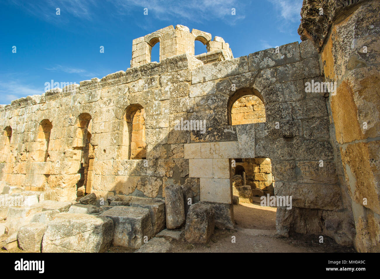 Ruins in Syria Stock Photo - Alamy