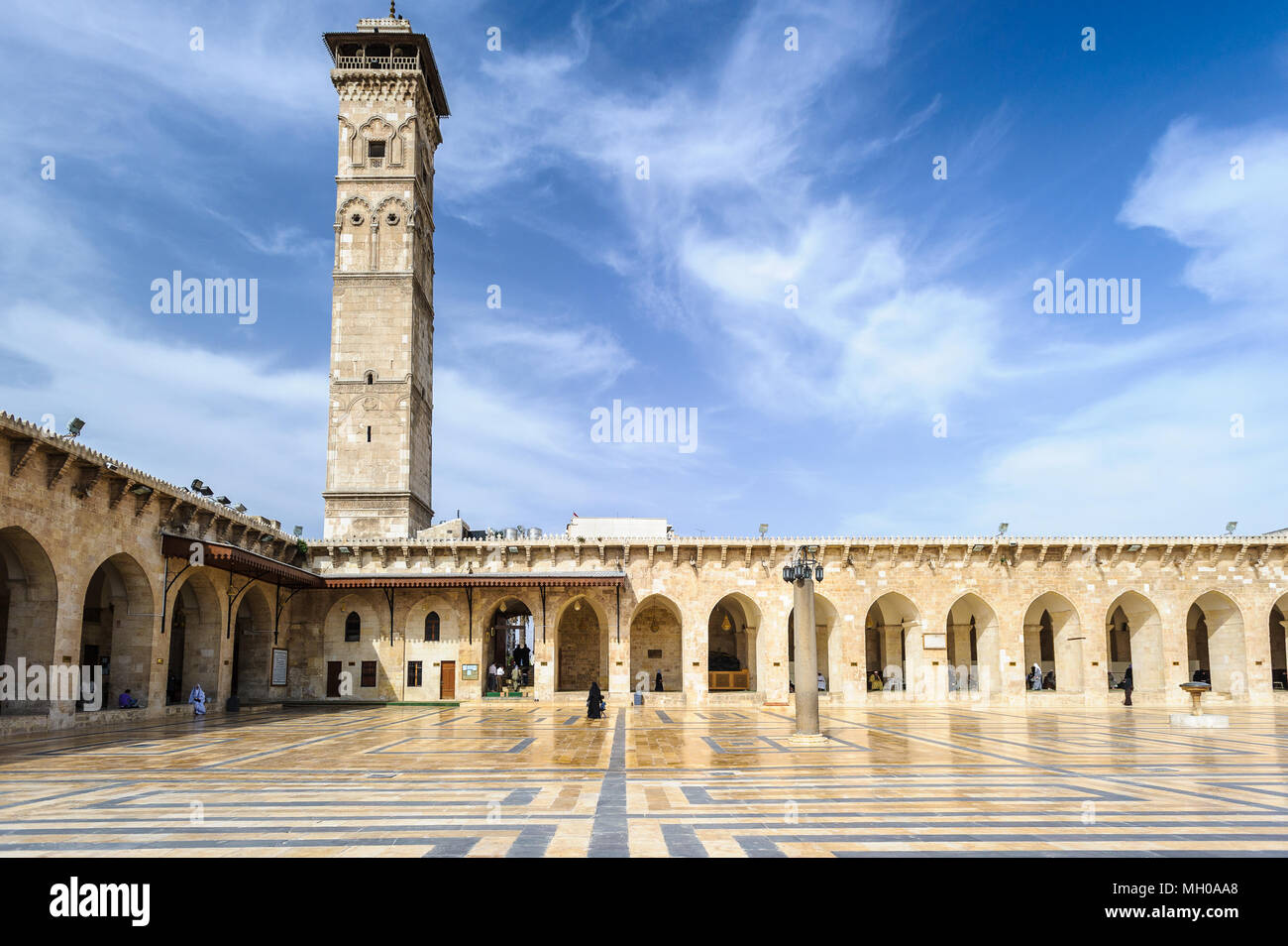 Courtyard of the Umayyad Mosque, Damascus, Syria Stock Photo - Alamy