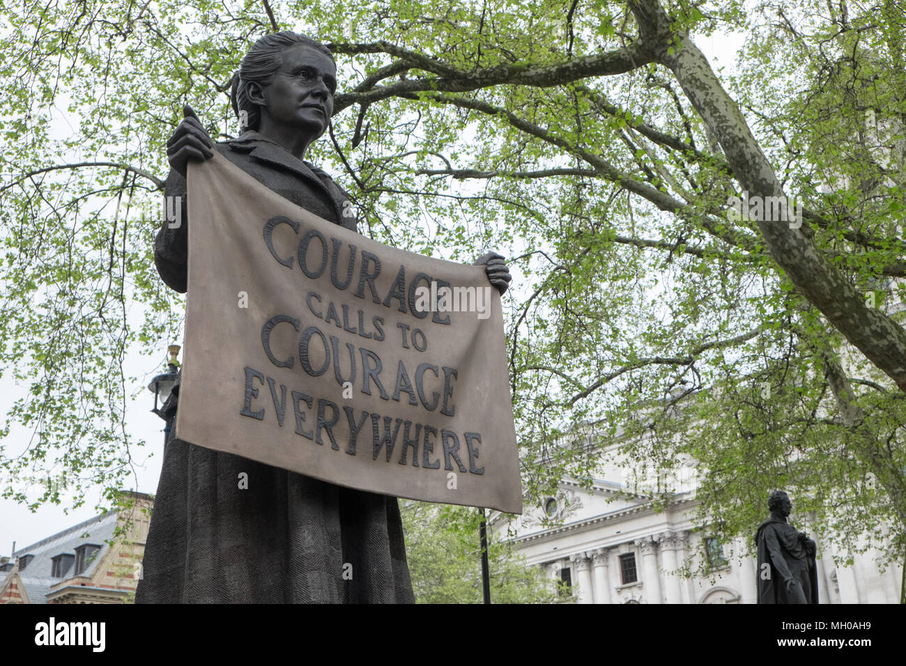 First,statue,of,a,woman,in,this,famous,square,Courage Calls to Courage ...