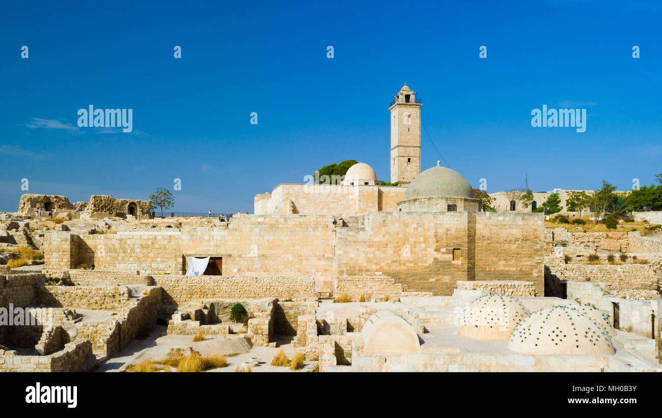 Al-Otrush Mosque of the Mamluk period, Aleppo, Syria Stock Photo - Alamy