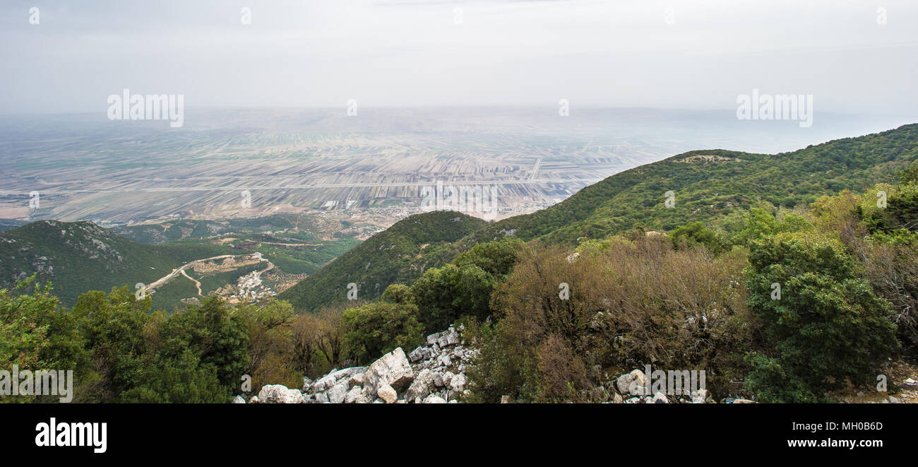 Landscape of the nature of Syria Stock Photo - Alamy