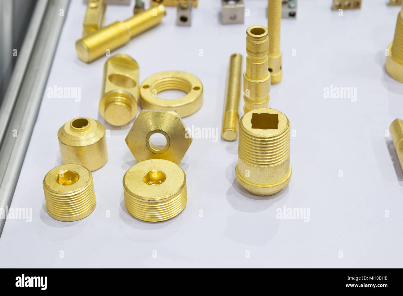 Electronic spare parts hi-res stock photography and images - Alamy