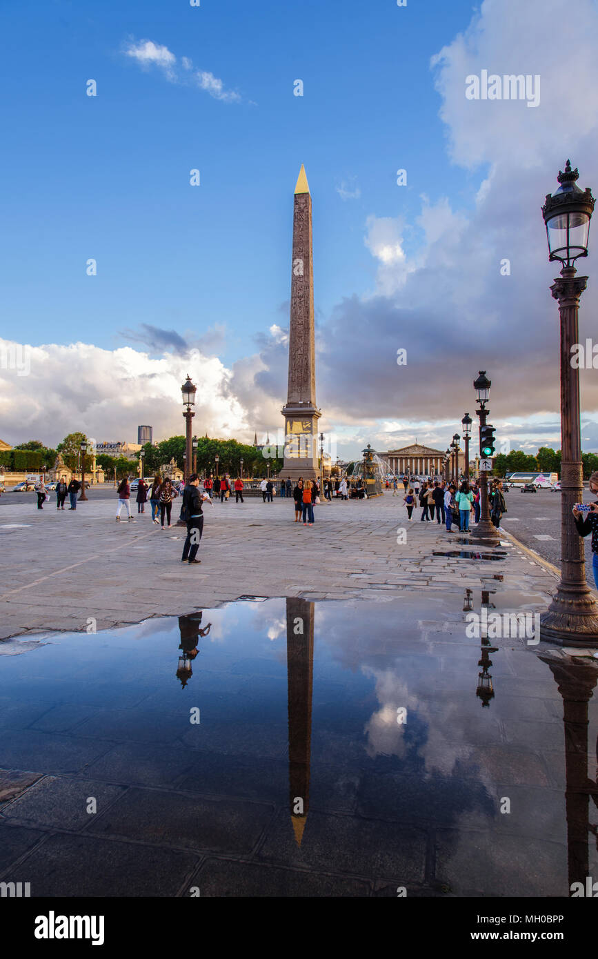 Luxor Obelisk Monument with Reflection in Paris Stock Photo - Alamy