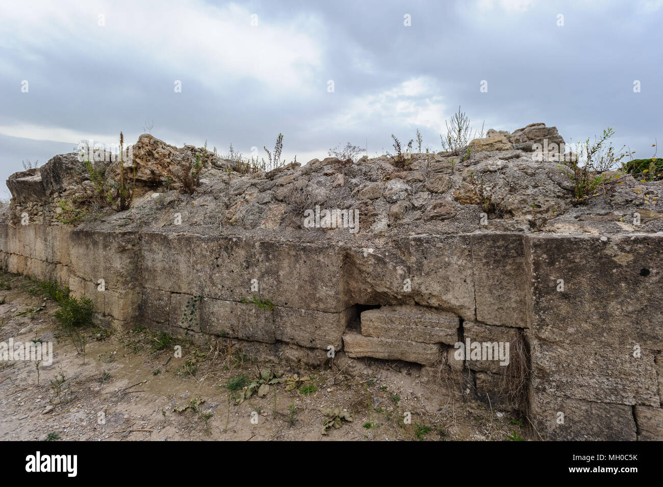 Ruins of Ugarit from the time of the Bronze age Stock Photo - Alamy