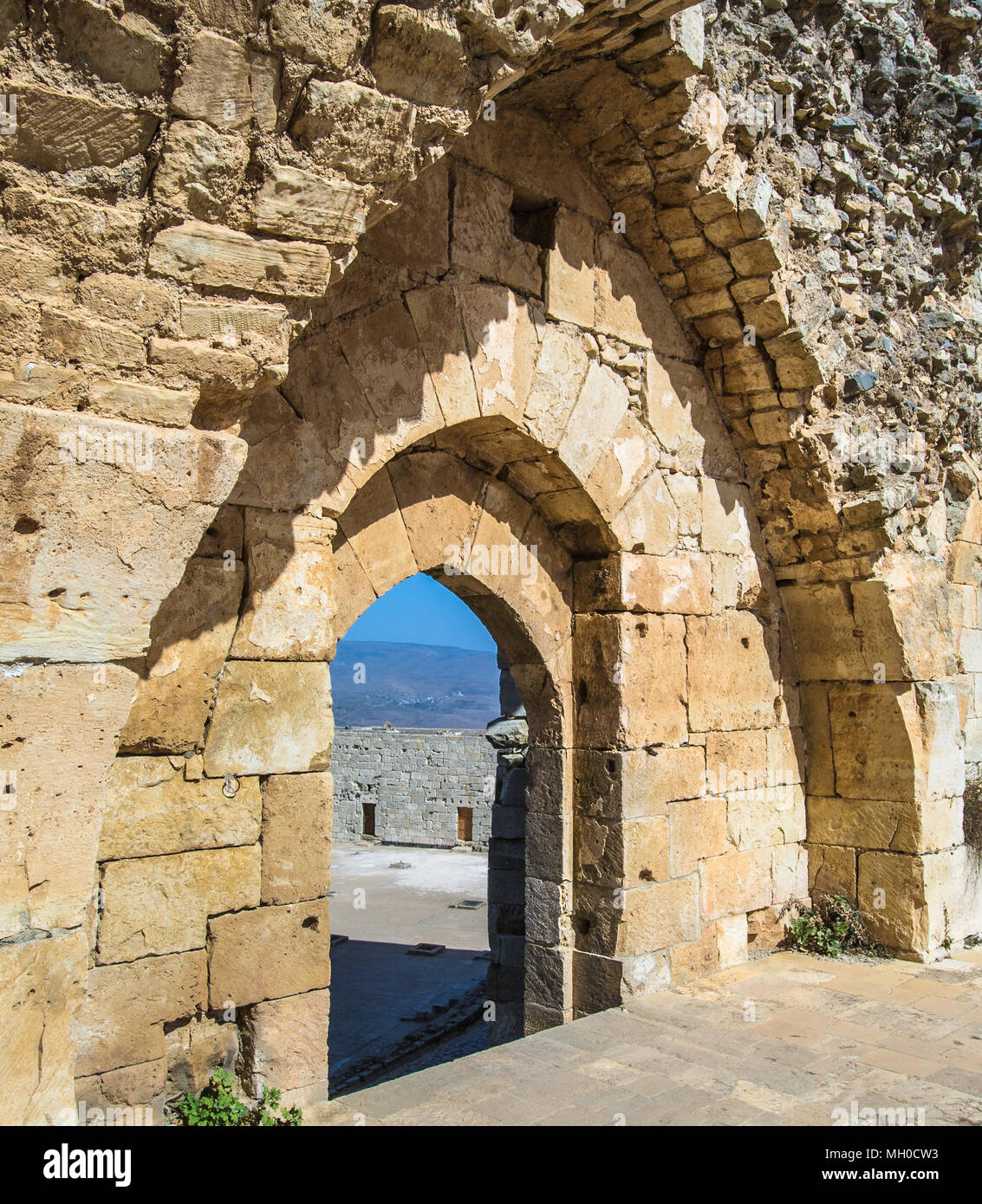 Ruins hama syria hi-res stock photography and images - Alamy