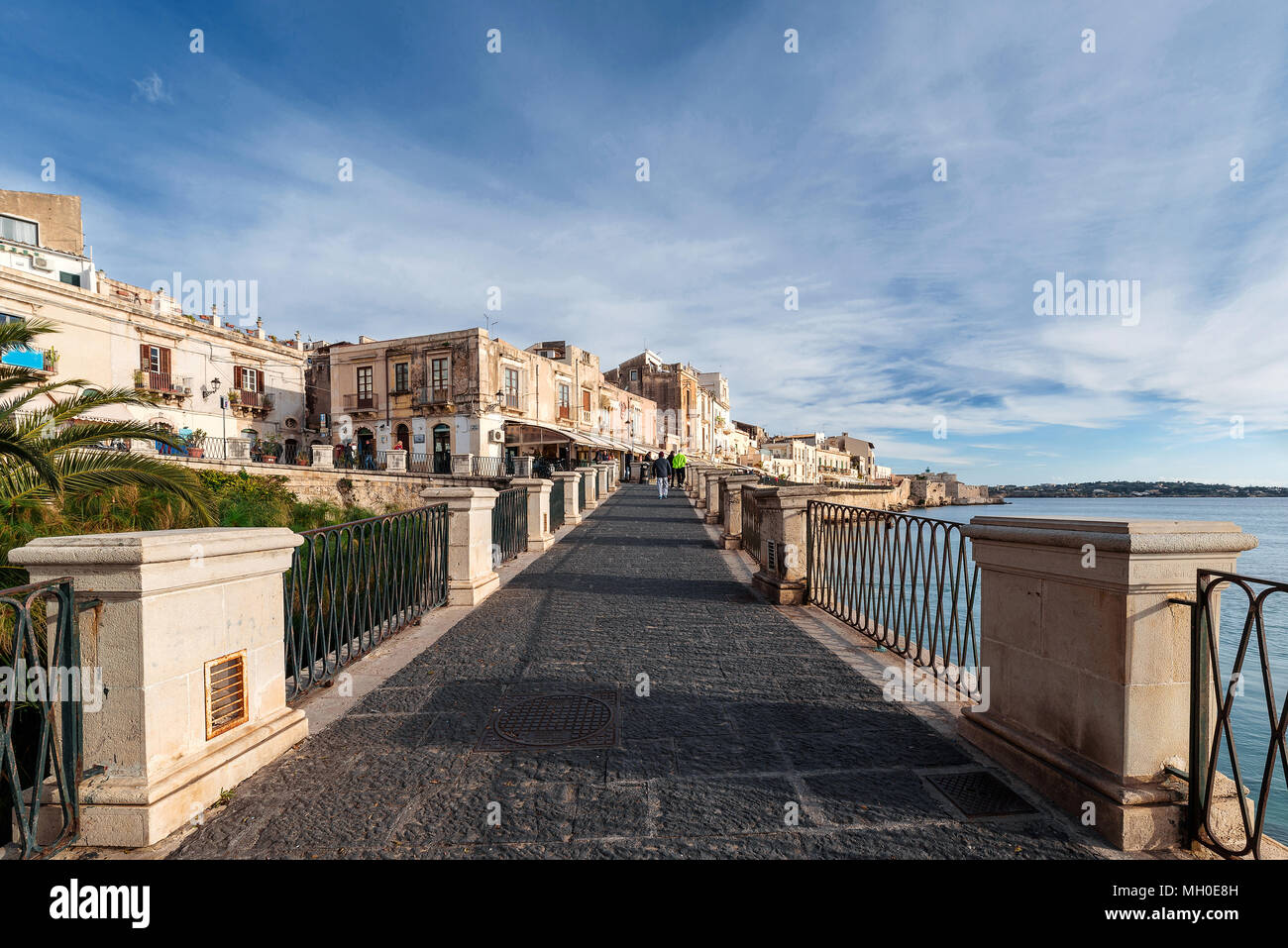 Fontana arethusa hi-res stock photography and images - Alamy
