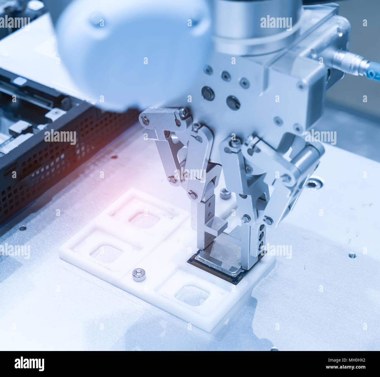 Arm component chip hi-res stock photography and images - Alamy