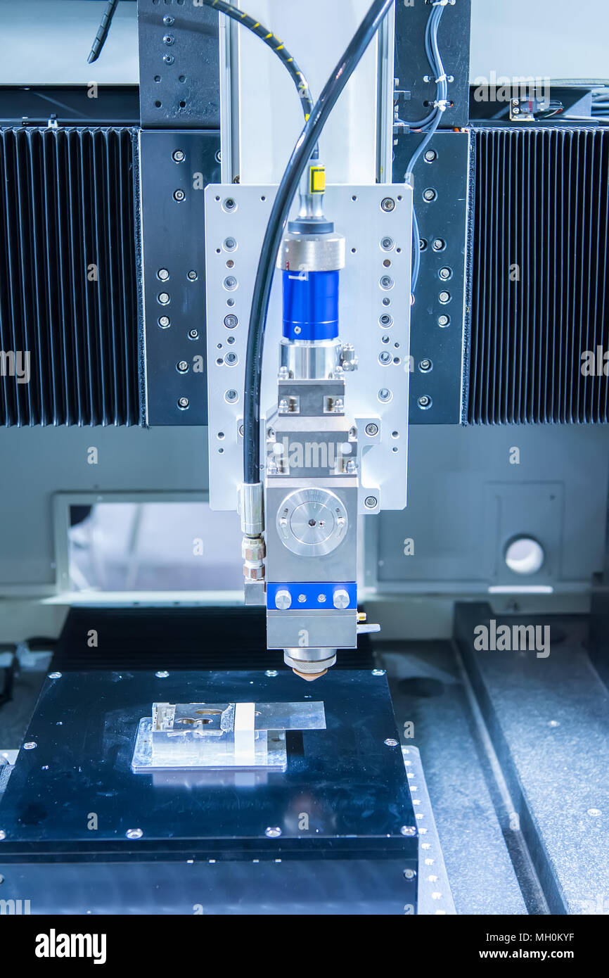 Laser cutting machine hi-res stock photography and images - Alamy
