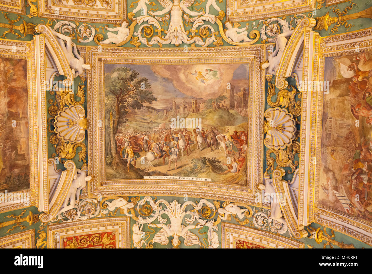 Ceiling painting vatican hi-res stock photography and images - Alamy