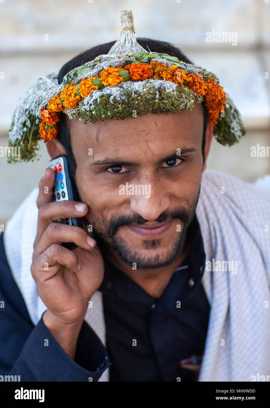 Qahtani flower men hi-res stock photography and images - Alamy