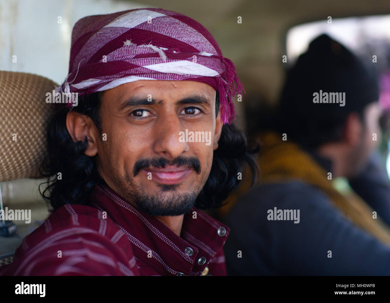 Portrait of an asiri man, Asir province, Al Farsha, Saudi Arabia Stock ...