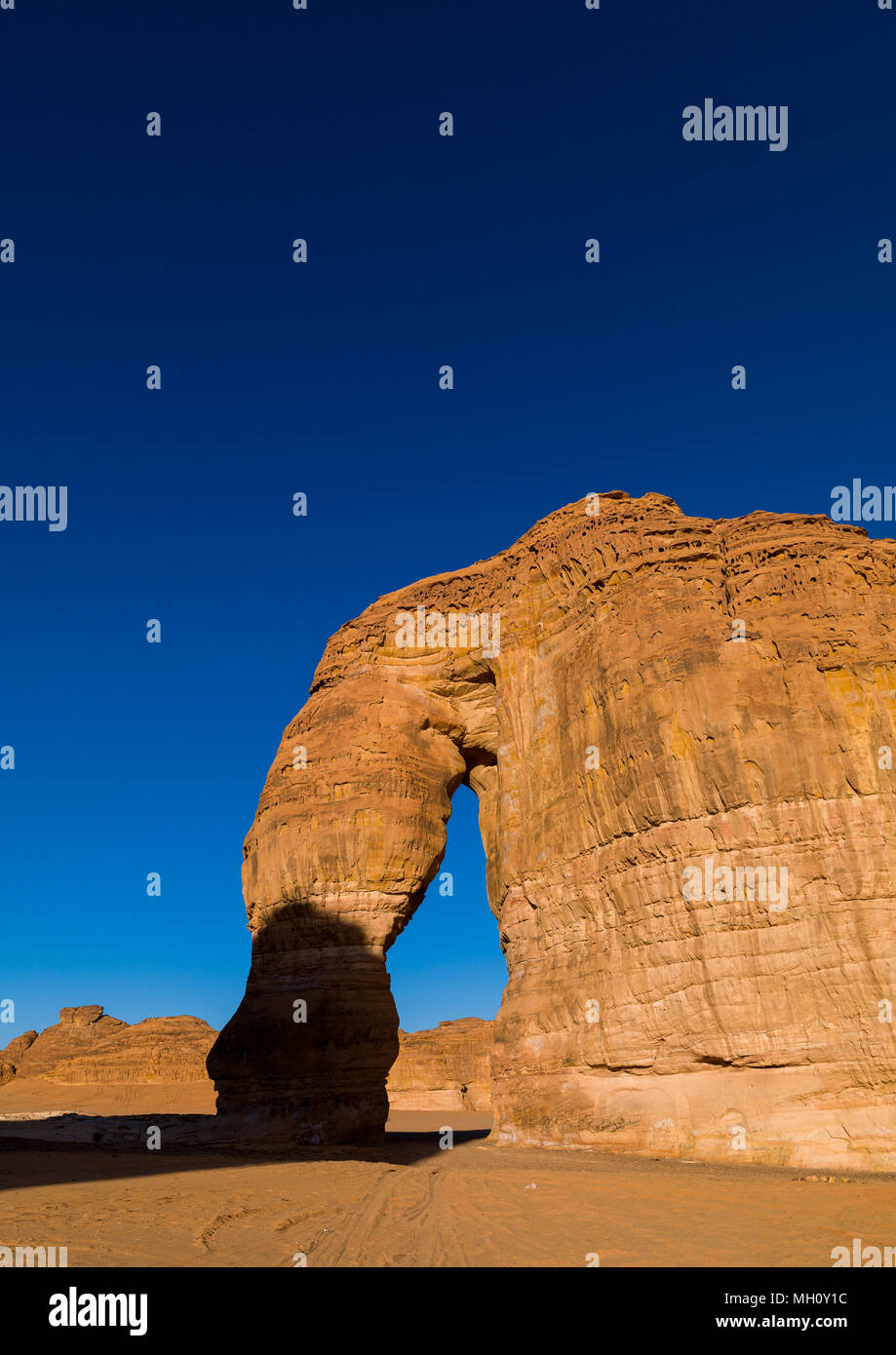 Al ula the elephant rock hi-res stock photography and images - Alamy