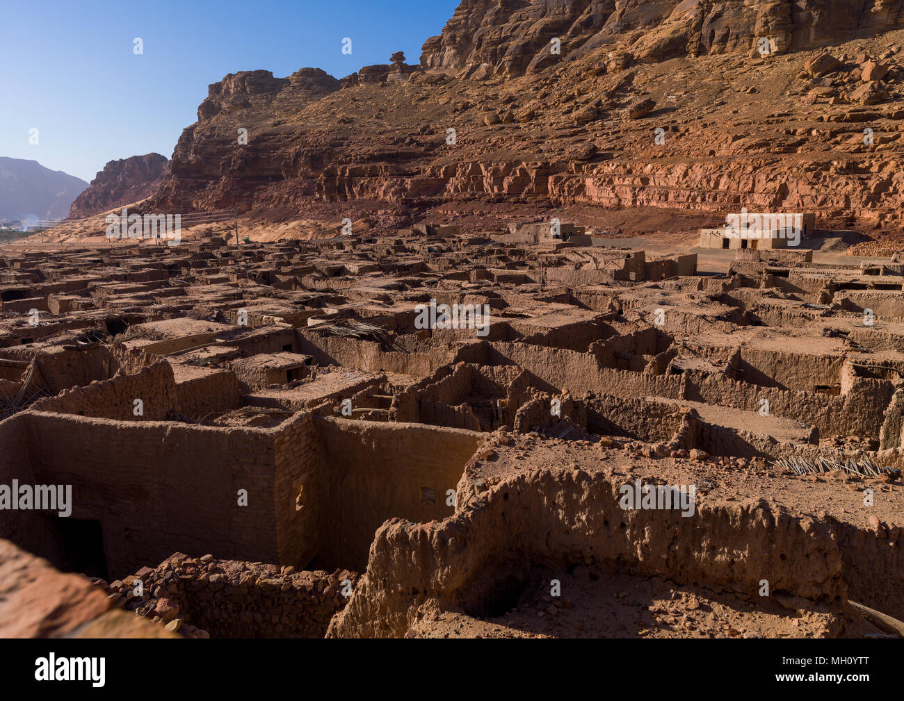 Old ghost town of al ula hi-res stock photography and images - Alamy