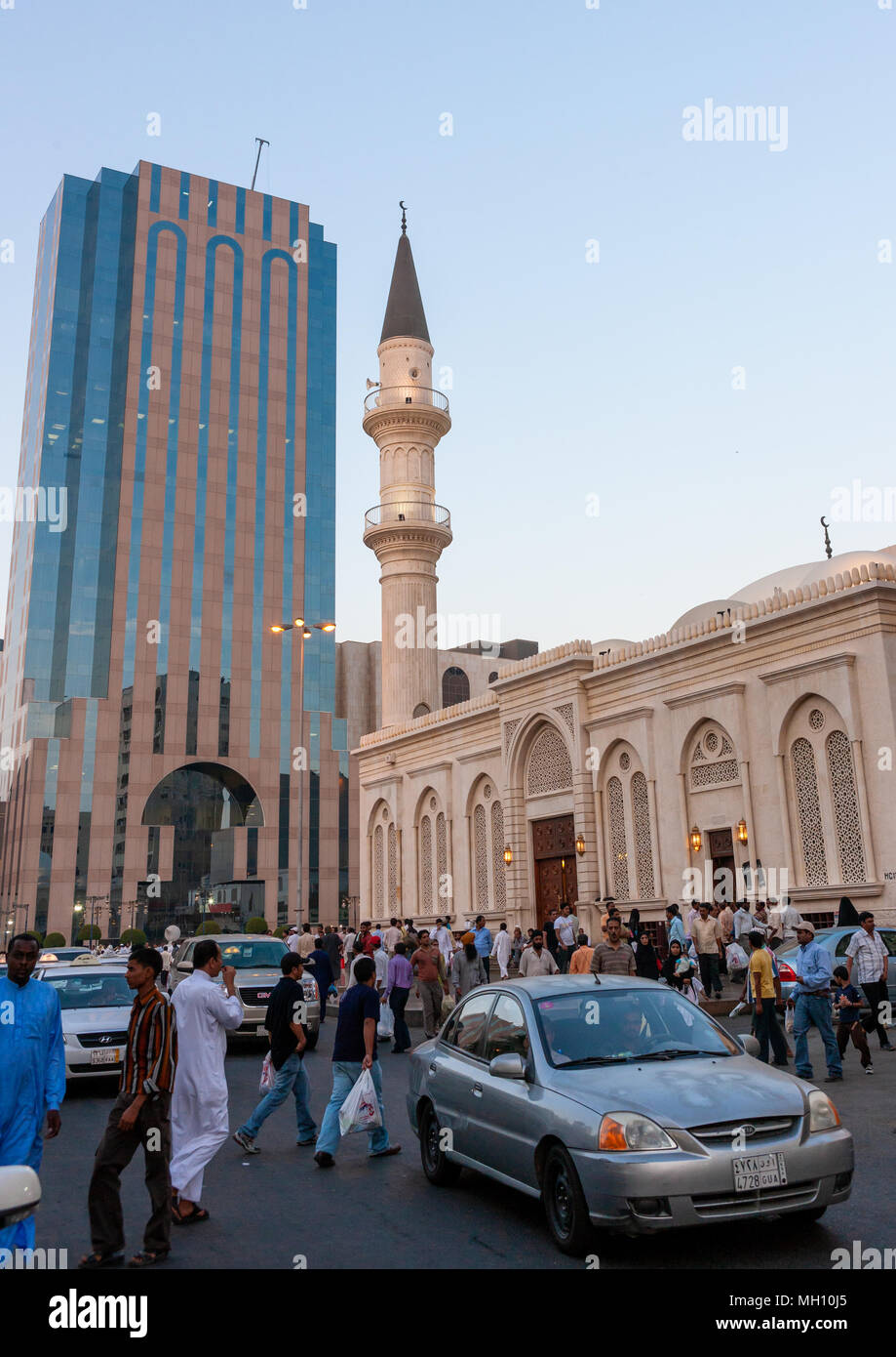 Mosque in the city center, Hijaz Tihamah region, Jeddah, Saudi Arabia ...
