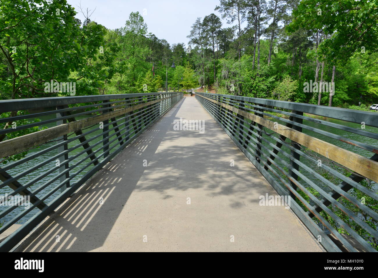 A bridge crossing the Augusta canal at Augusta in Georgia Stock Photo ...