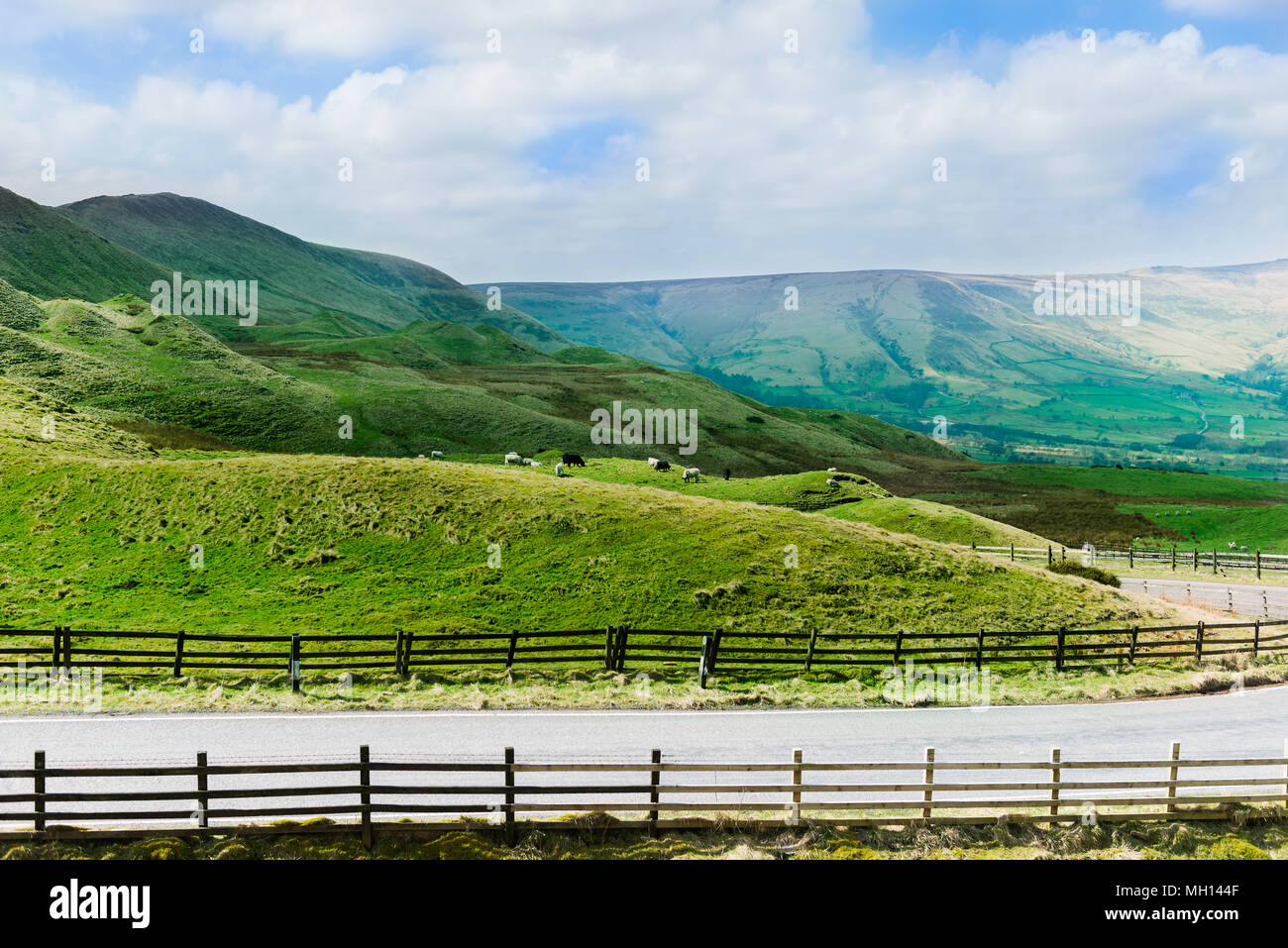 Mam Tor hill near Castleton and Edale in the Peak District National ...